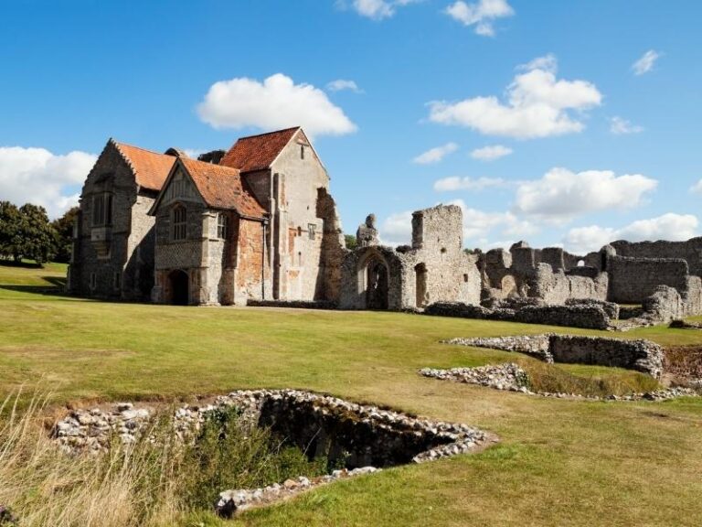 The Ultimate Local’s Guide to Norfolk England | Written by a Local