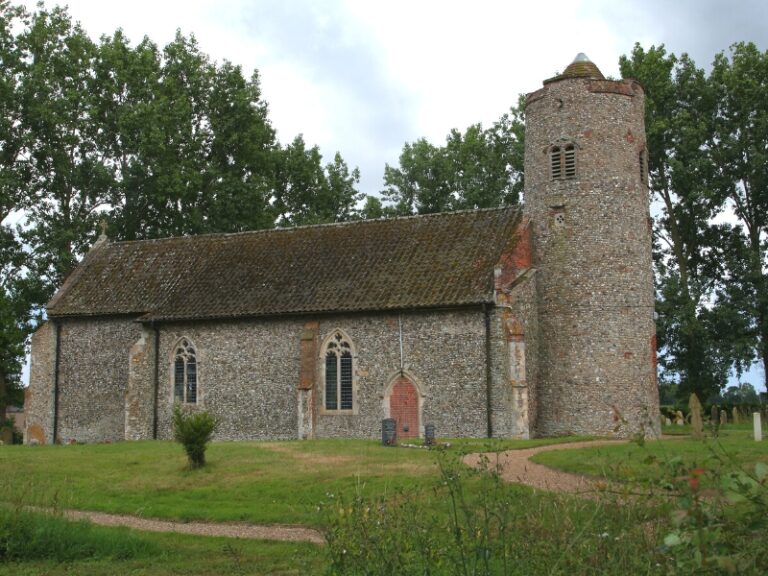 Norfolk Churches: 16 of the Best to Visit | Written by a Local