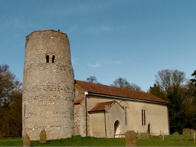 Norfolk Churches: 16 of the Best to Visit | Written by a Local