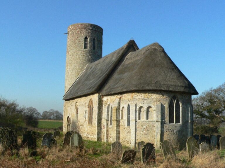 Norfolk Churches: 16 of the Best to Visit | Written by a Local